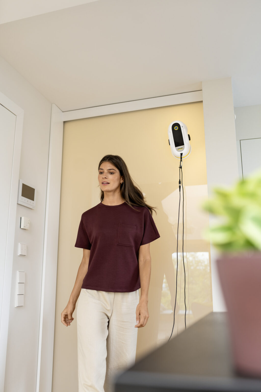 Kärcher Fensterreinigungsroboter RCW 2 - Kärcher Center St. Gallen